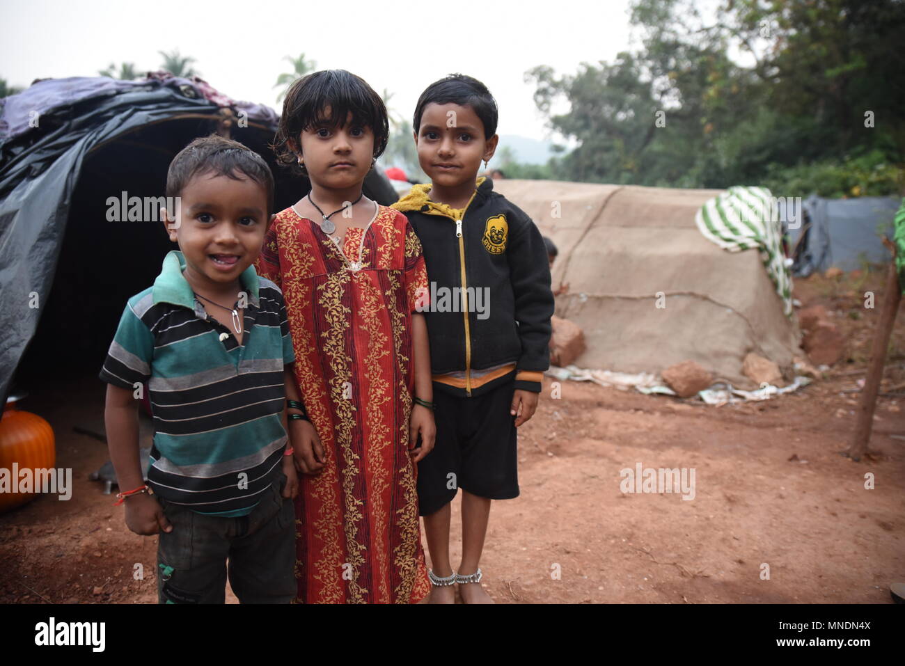 Unskilled hi-res stock photography and images - Alamy