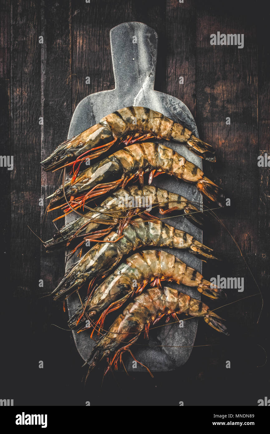 Black tiger prawns in shells hi-res stock photography and images - Alamy