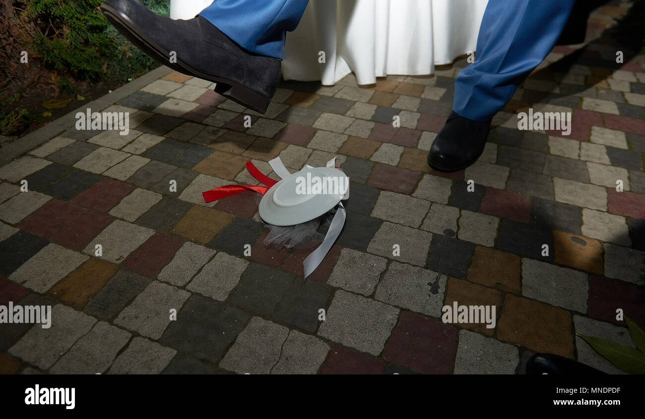 Smashing plate tradition hi-res stock photography and images - Alamy