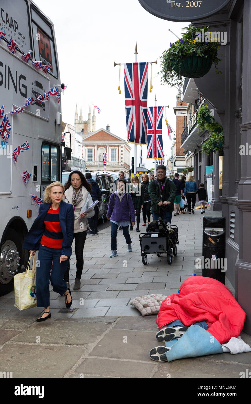 Homeless children united kingdom hi-res stock photography and images ...