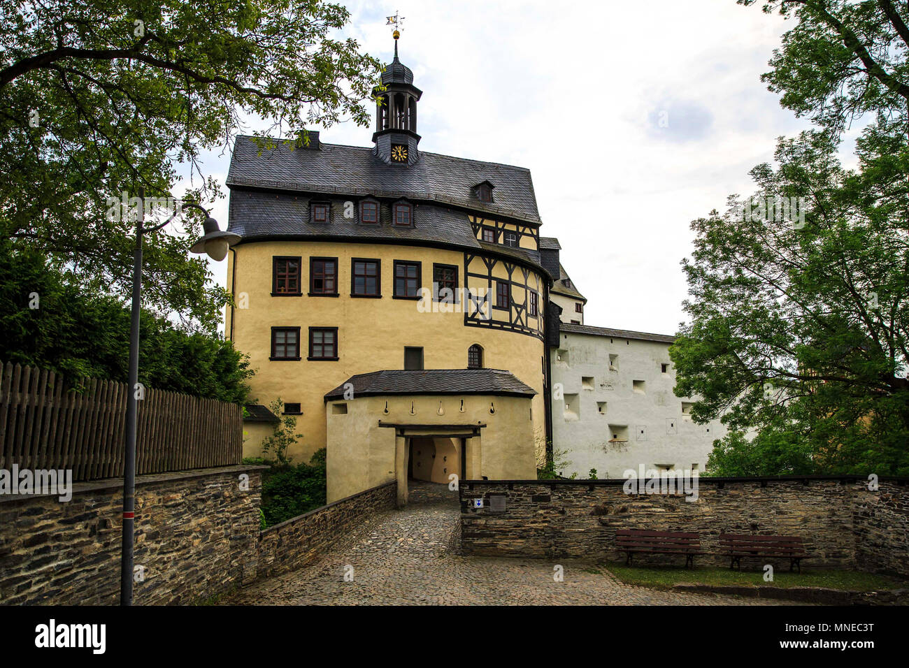 Burgk castle burgk thuringia germany hi-res stock photography and ...