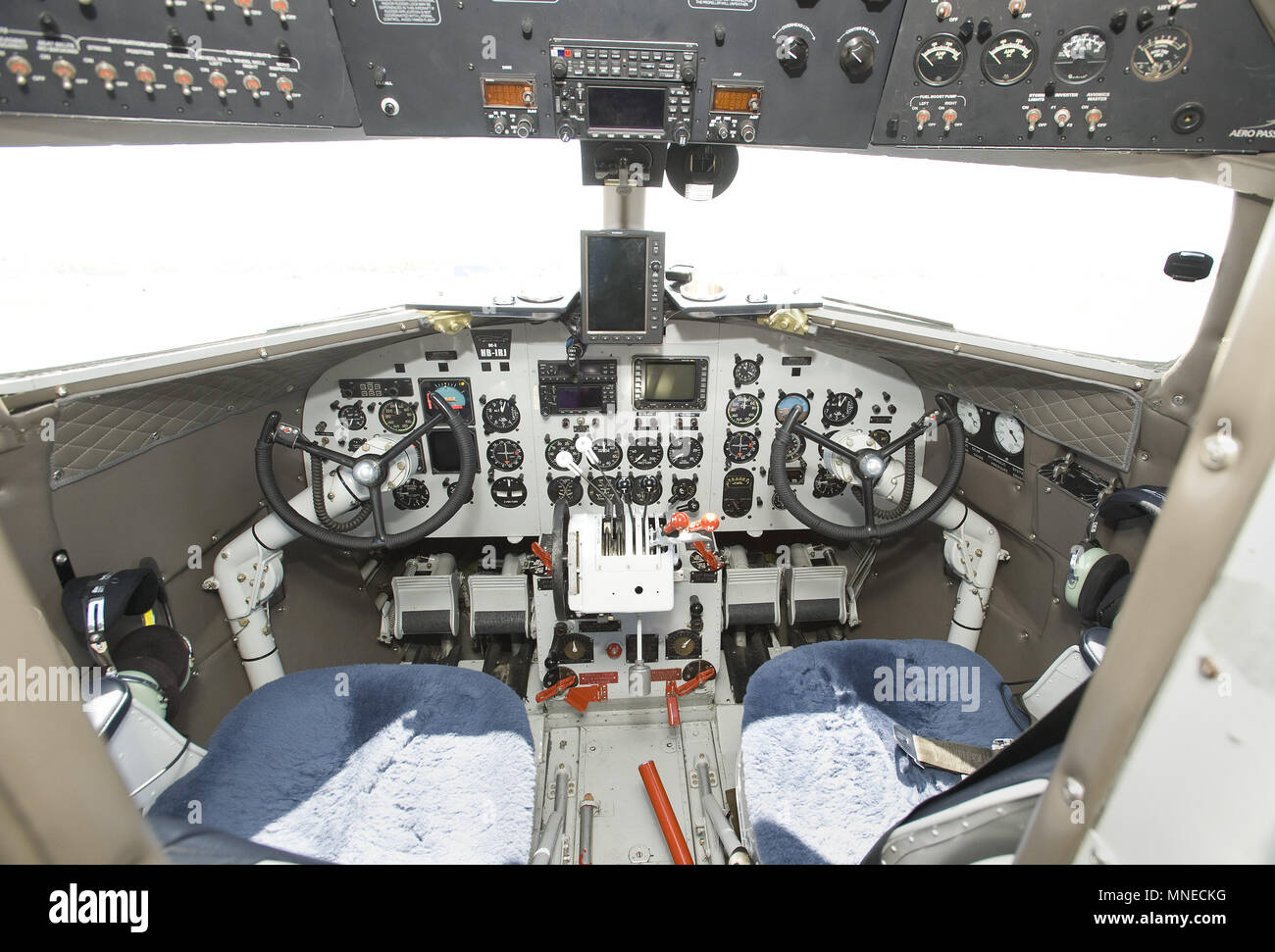 Costa Mesa, California, USA. 16th July, 2017. View of the cockpit of ...