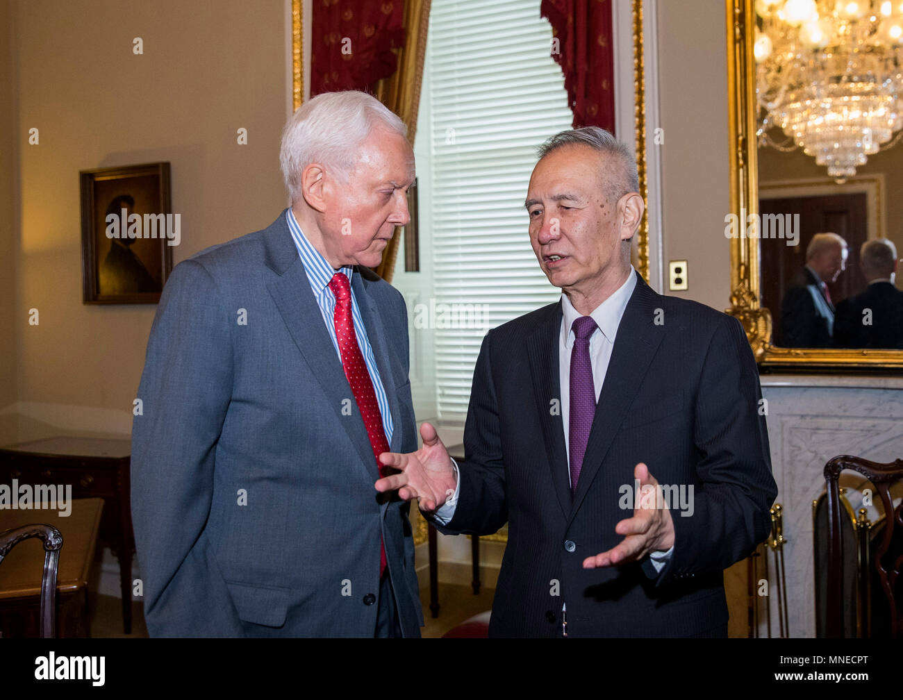 Orrin hatch tempore hi-res stock photography and images - Alamy