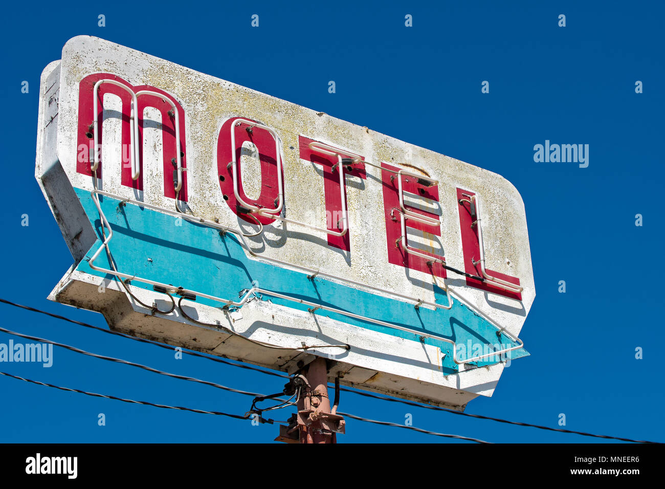 Old, vintage motel sign Stock Photo - Alamy