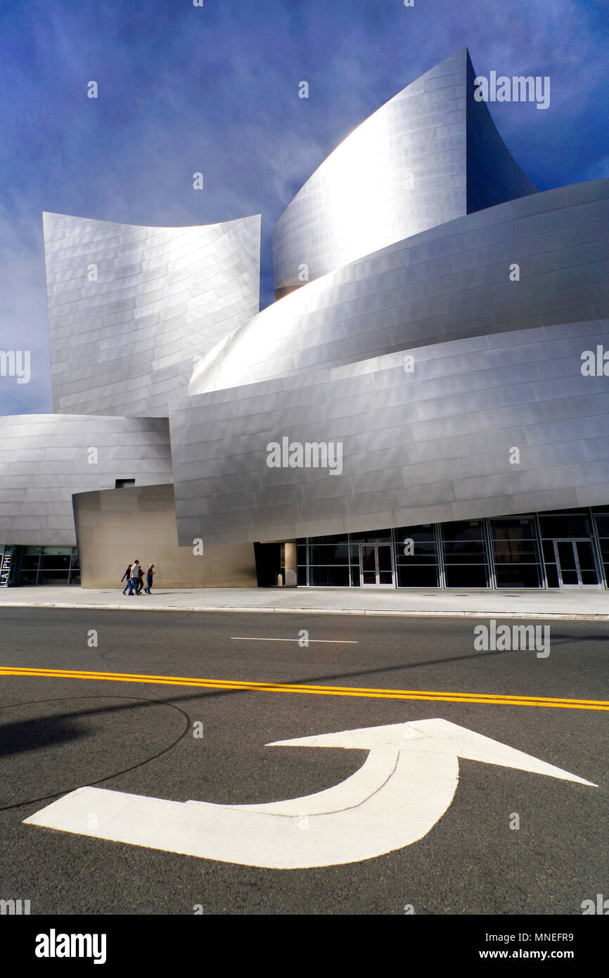 Los angeles disney concert hall hi-res stock photography and images - Alamy