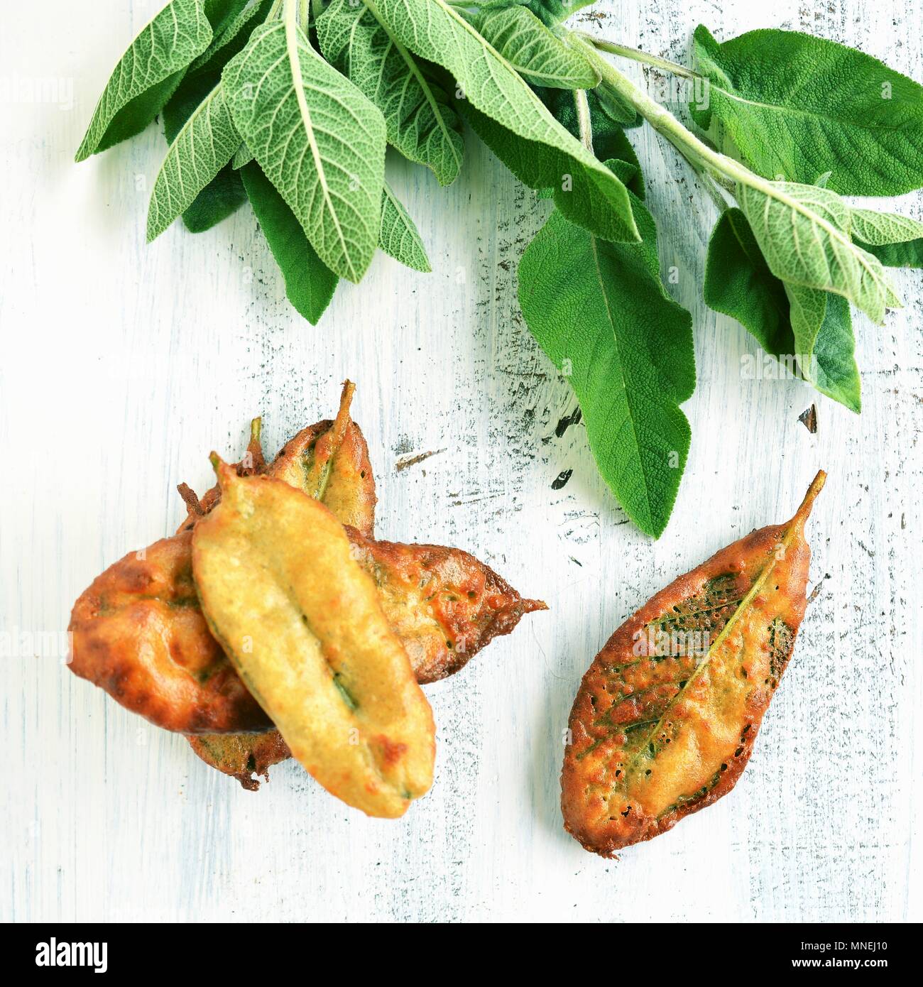 Fried birds hi-res stock photography and images - Alamy