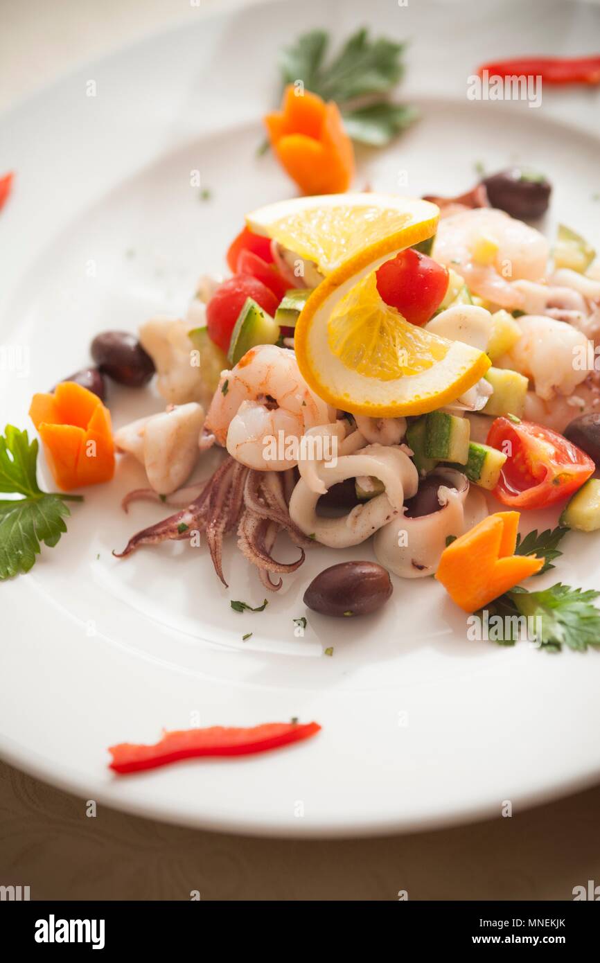 Crevette calamar hi-res stock photography and images - Alamy