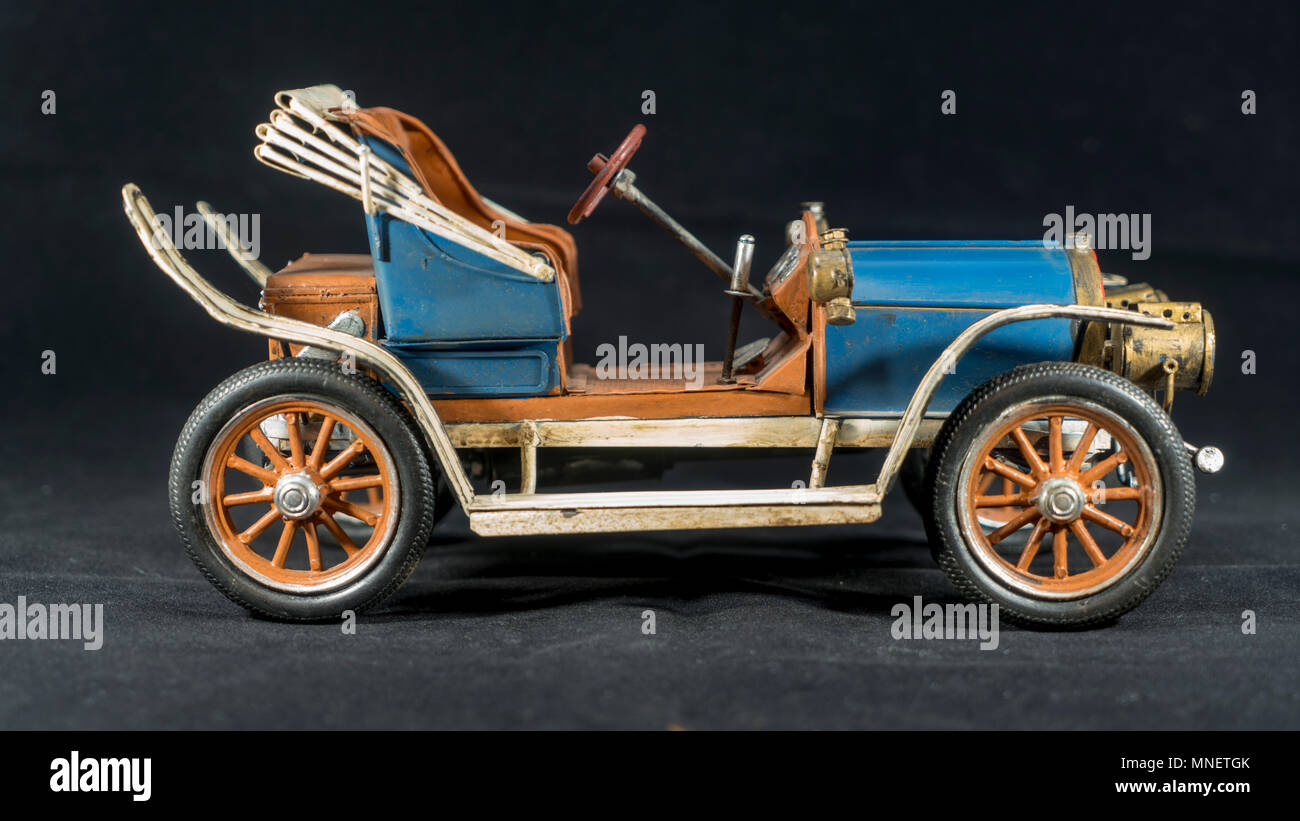 Antique model car hi-res stock photography and images - Alamy