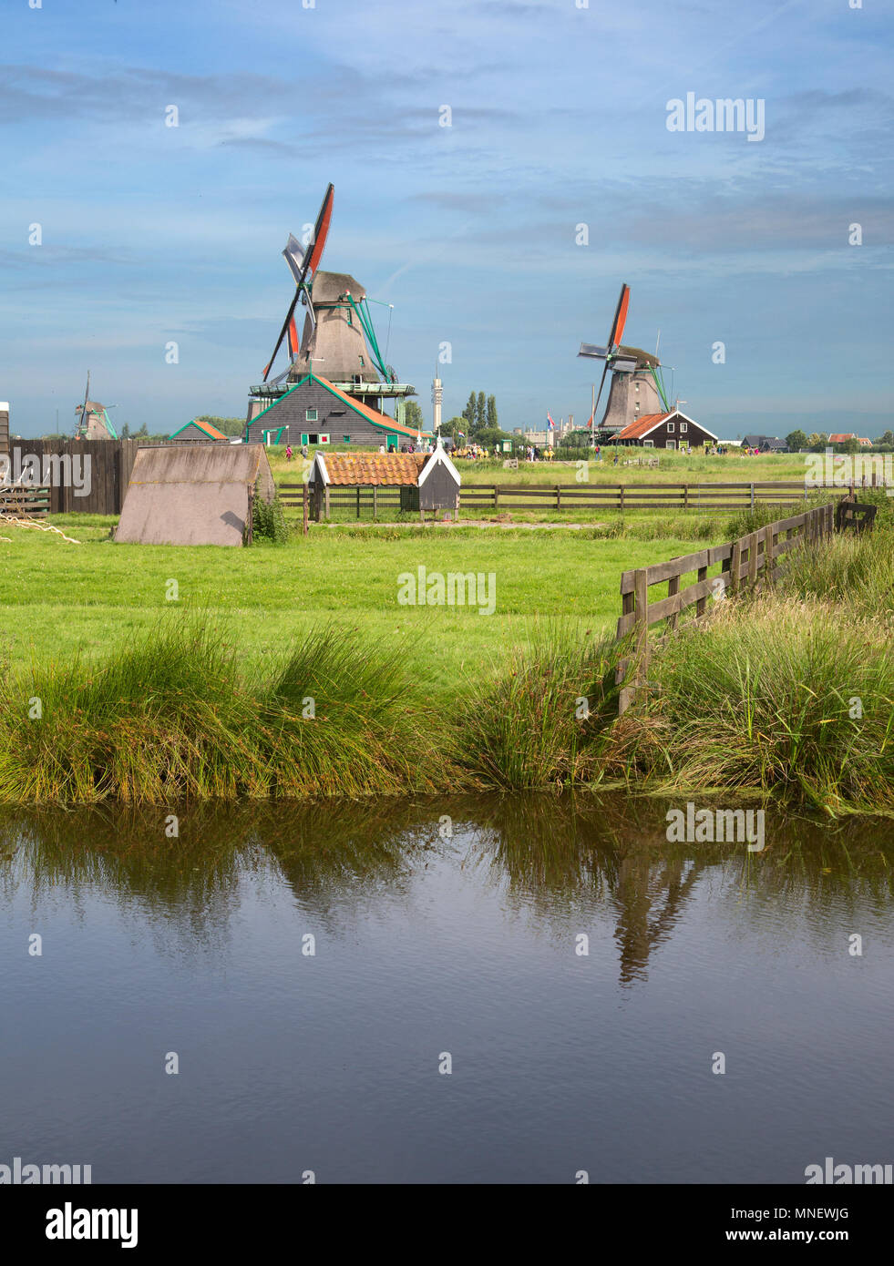 Ancient windmills near Kinderdijk, Netherlands Stock Photo - Alamy