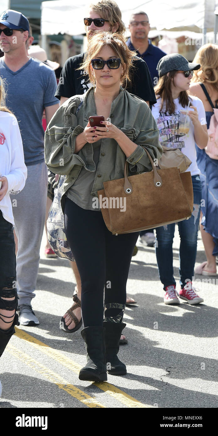 Carrie Ann Inaba goes to the Farmers Markey with family and friends ...