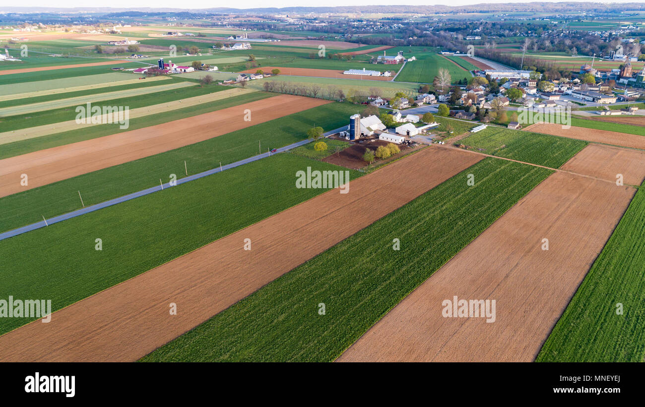 Ranch house aerial hi-res stock photography and images - Alamy