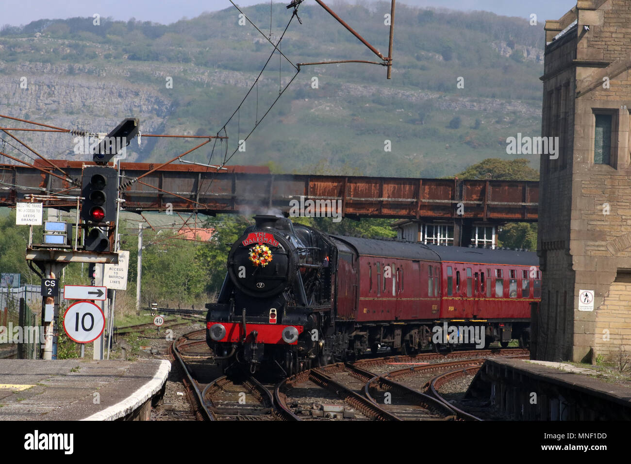 Stanier 8F preserved steam locomotive 48151 on Dalesman special train ...