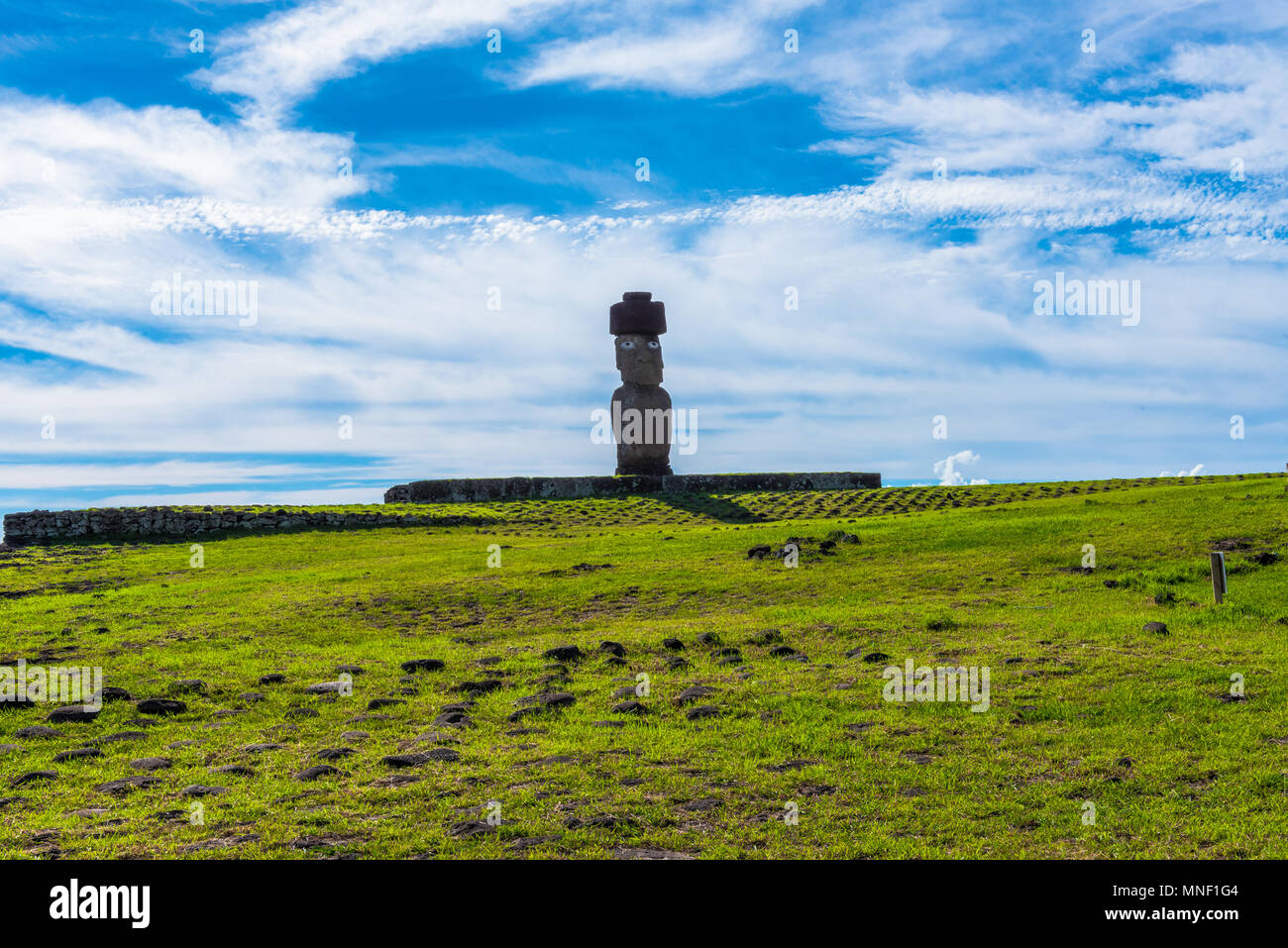 Ahu symbol hi-res stock photography and images - Alamy
