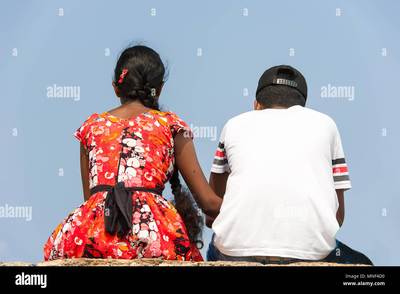 Sri lanka young couple people hi-res stock photography and images - Alamy