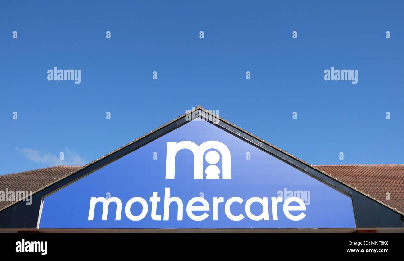 Basingstoke high street hi-res stock photography and images - Alamy