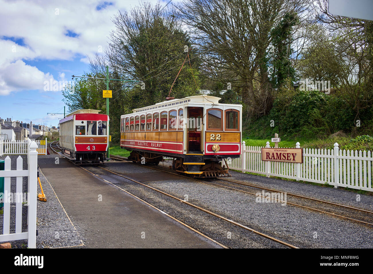 Train shunting cars hi-res stock photography and images - Alamy
