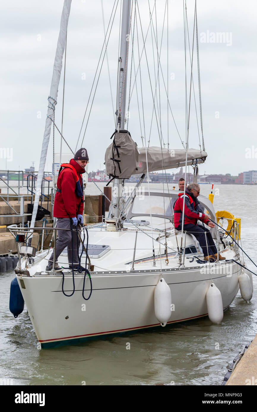 Yacht Entering Lock at Shotley Gate Marina Stock Photo - Alamy