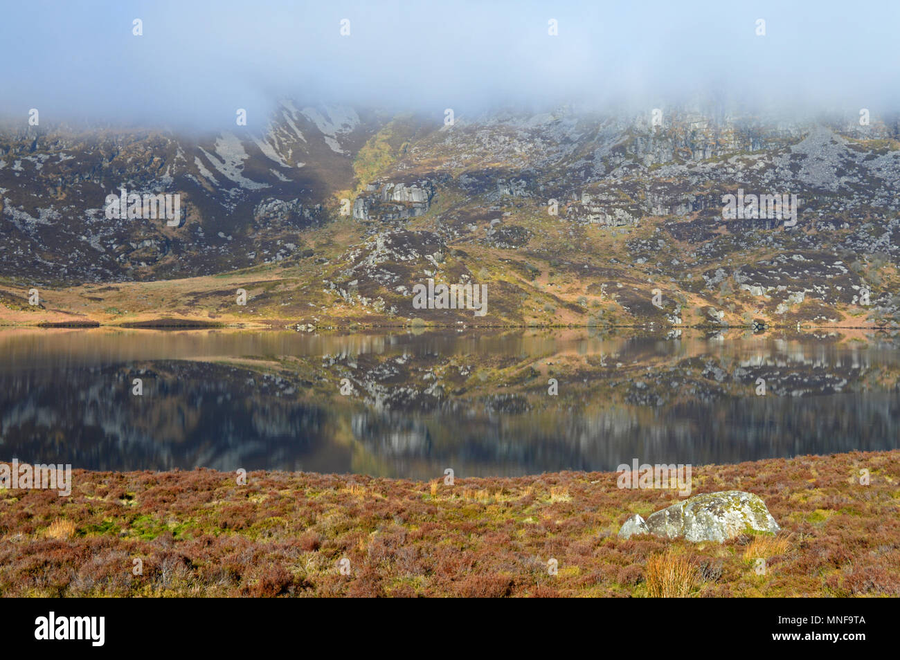Llyn arenig fawr hi-res stock photography and images - Alamy