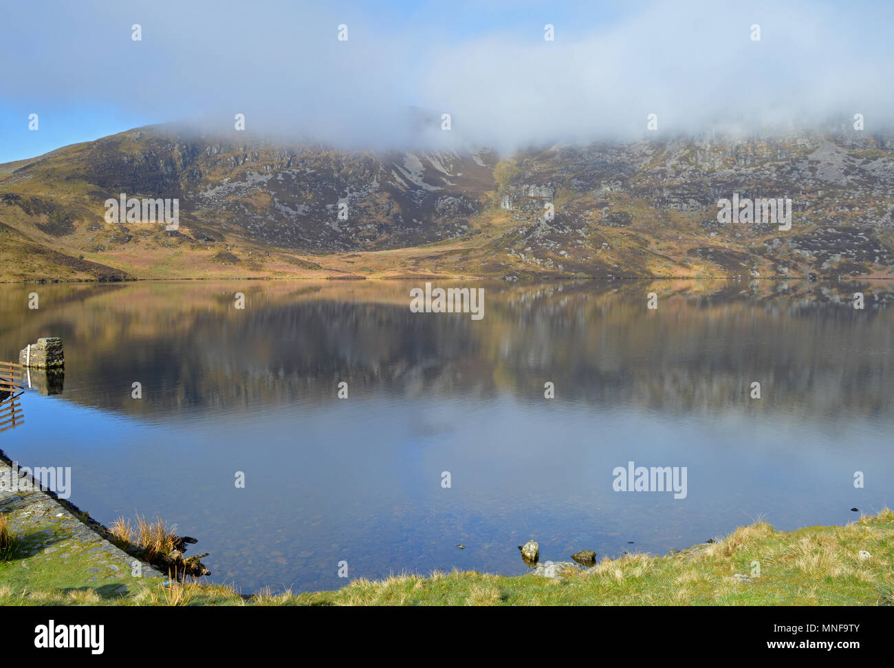 Llyn arenig fawr hi-res stock photography and images - Alamy
