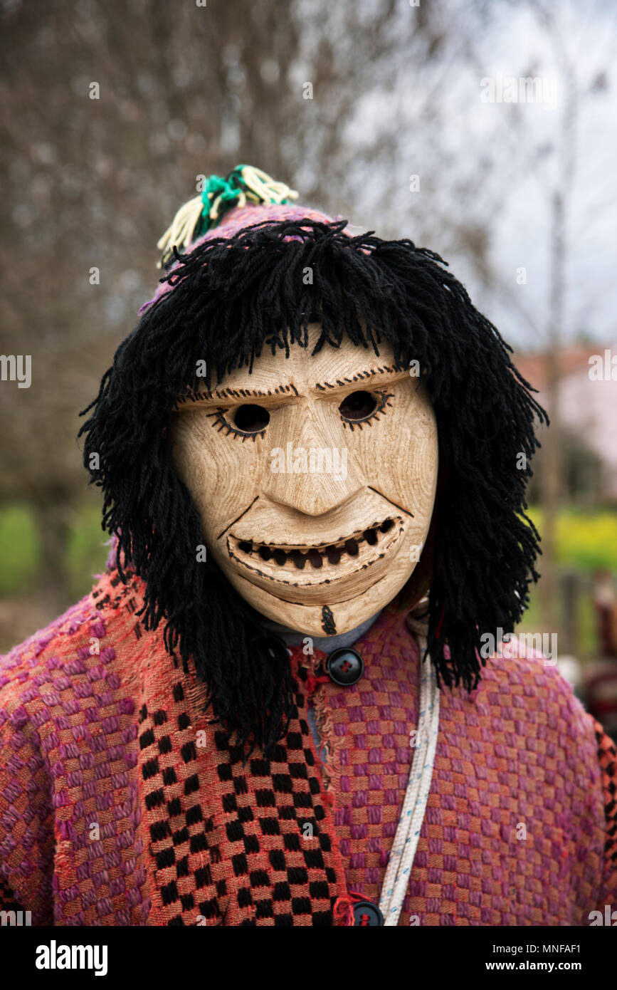 Wooden masks hi-res stock photography and images - Alamy