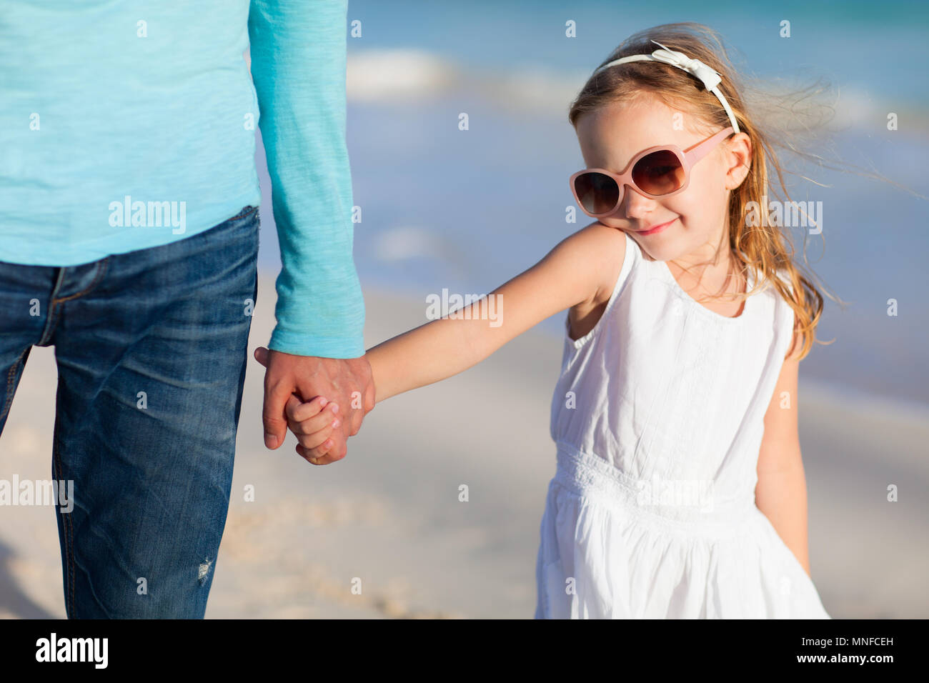 Father protecting child hi-res stock photography and images - Alamy