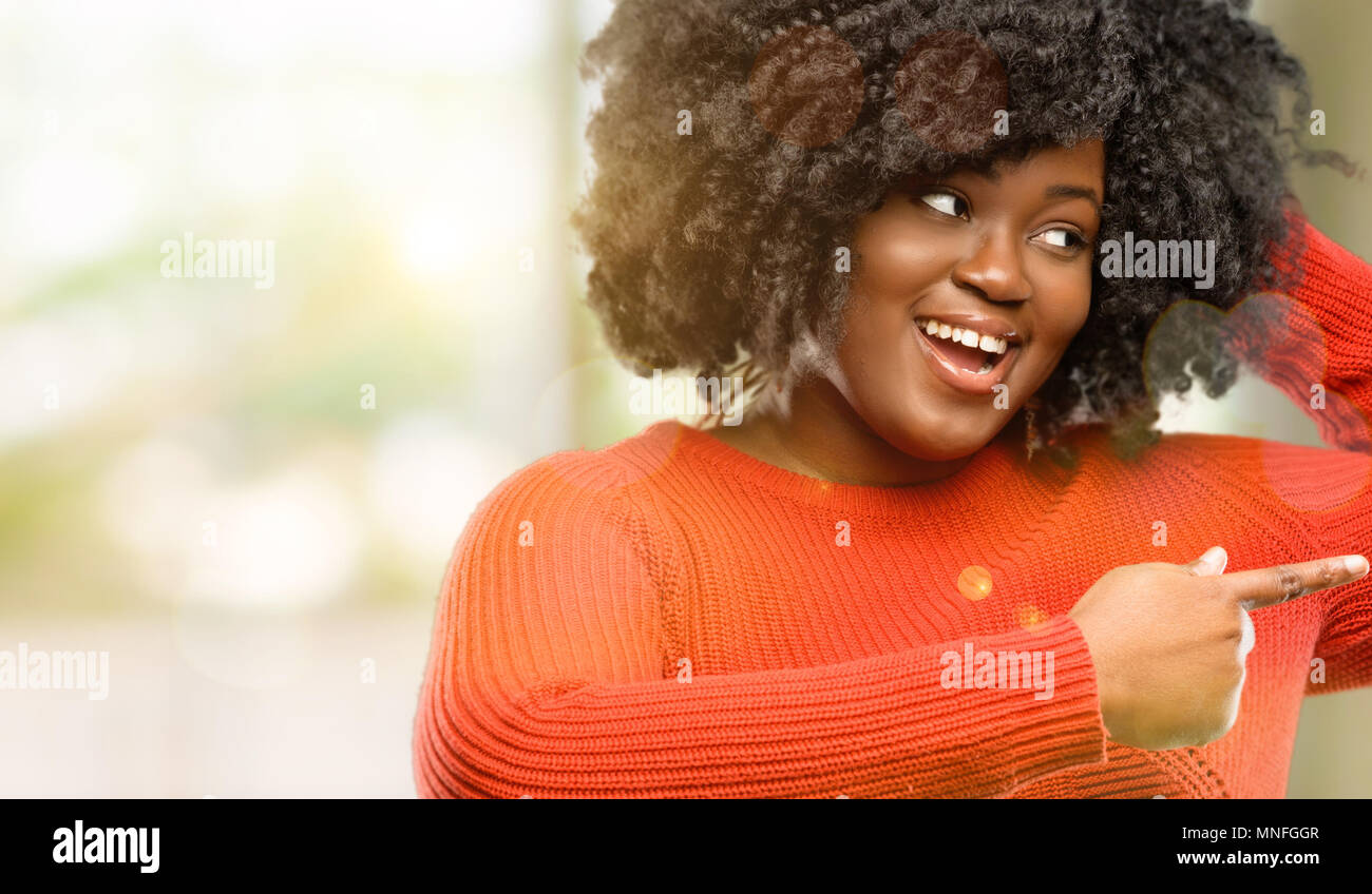 Outdoor young african woman finger hi-res stock photography and images ...