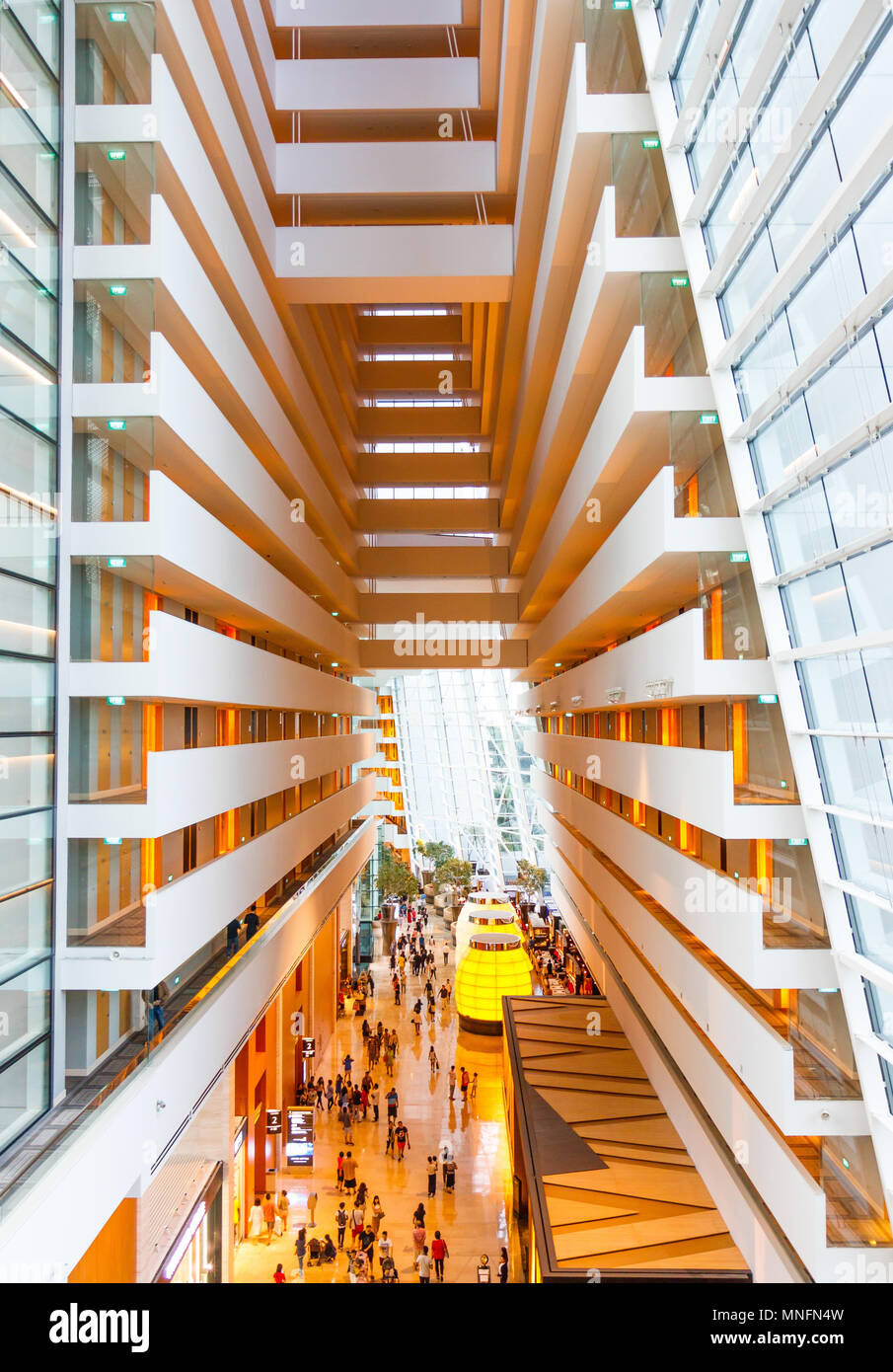 Inside marina bay sands hi-res stock photography and images - Alamy