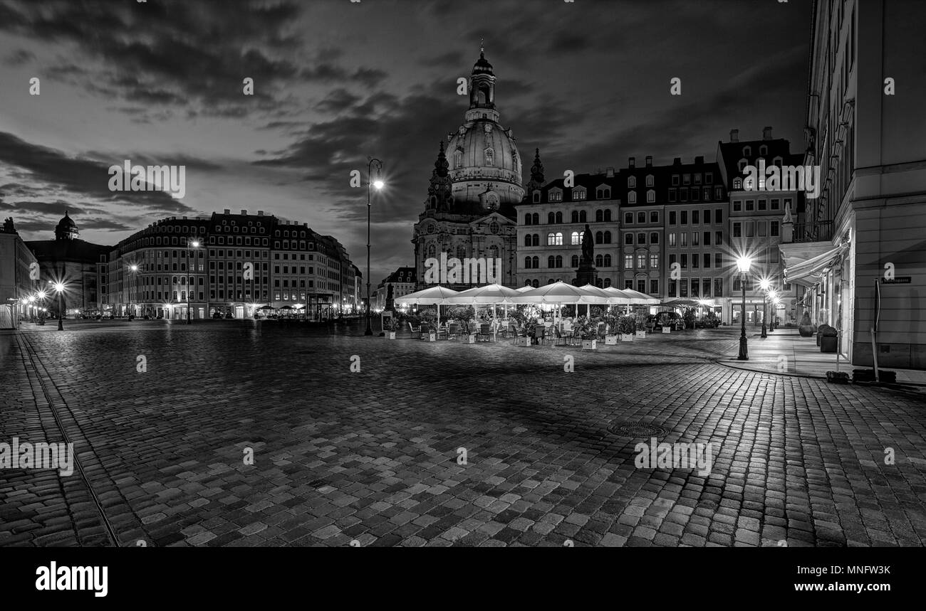 Dresden frauenkirche Black and White Stock Photos & Images - Alamy