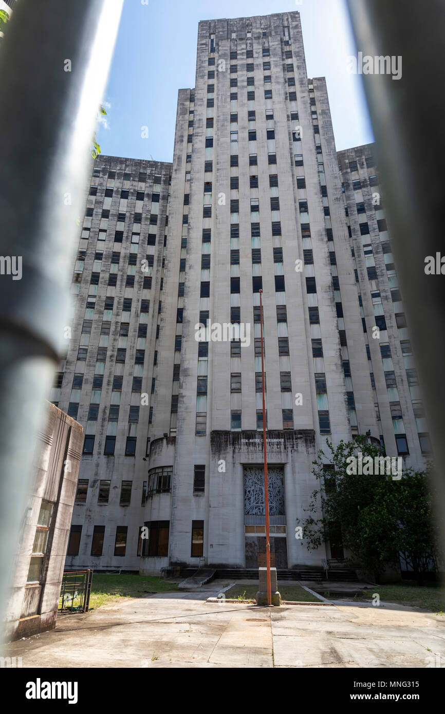 Charity hospital new orleans hi-res stock photography and images - Alamy