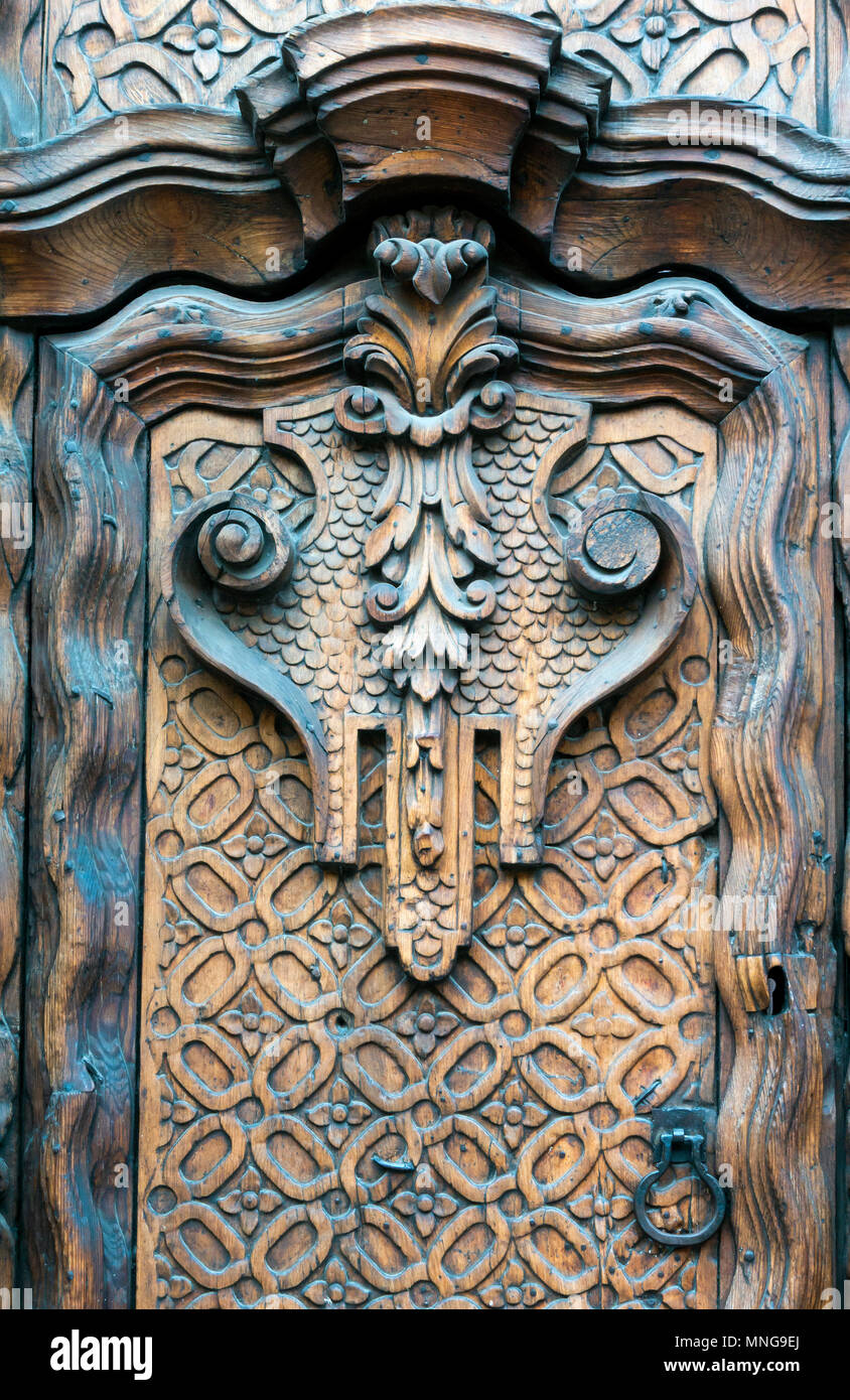 Ornate hand-carved door Stock Photo - Alamy