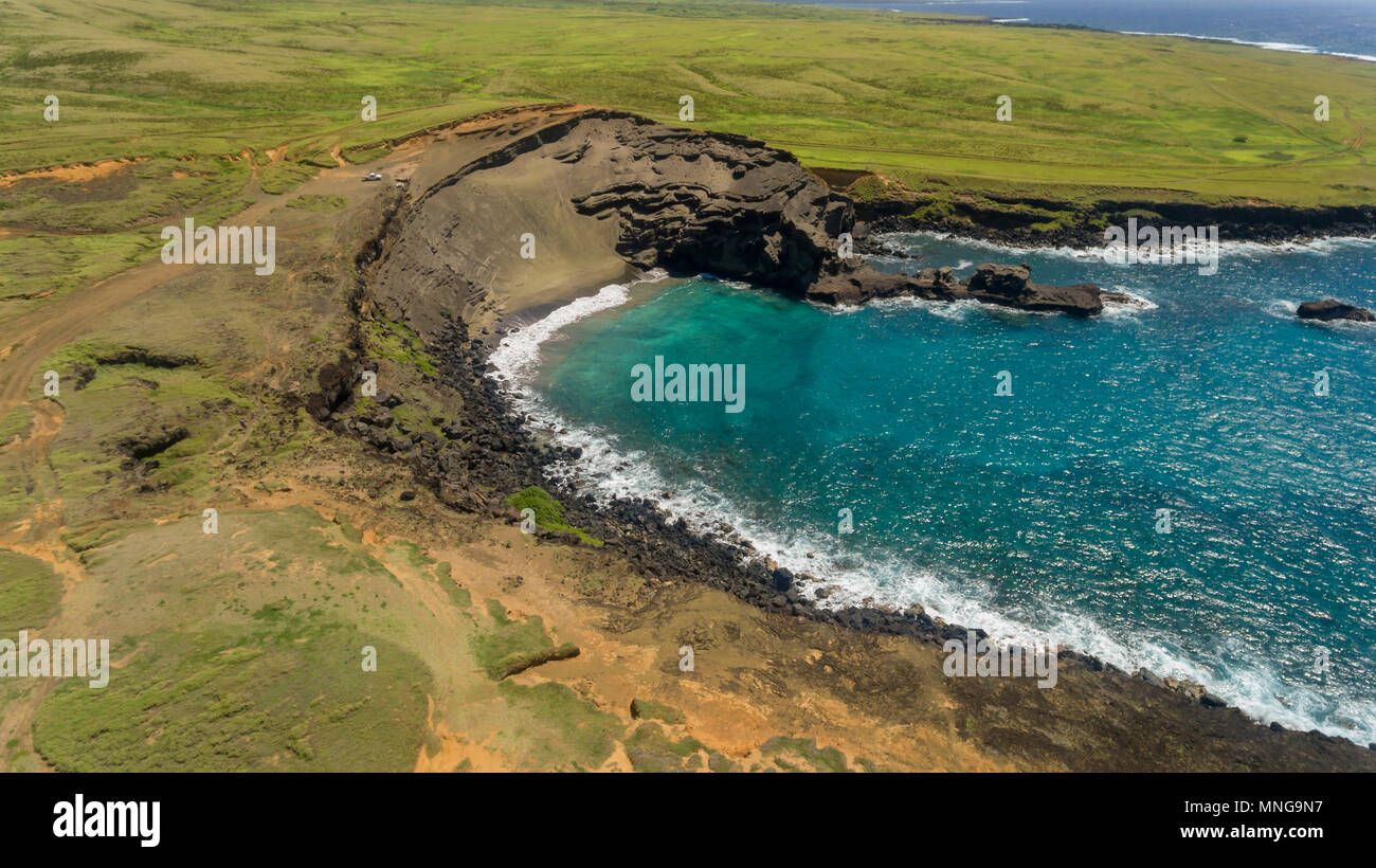 View papakolea green sand hi-res stock photography and images - Alamy