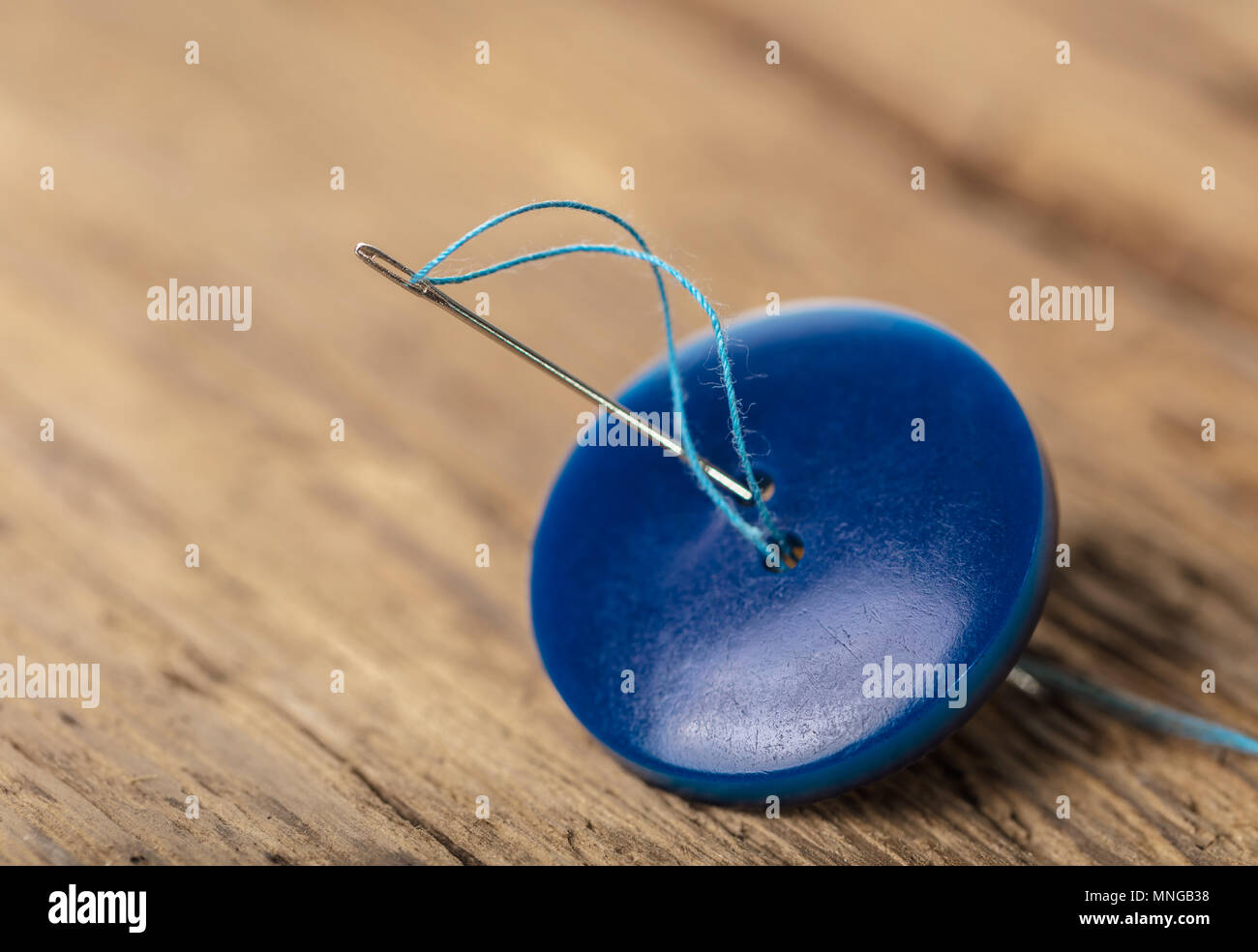 Needle close hi-res stock photography and images - Alamy
