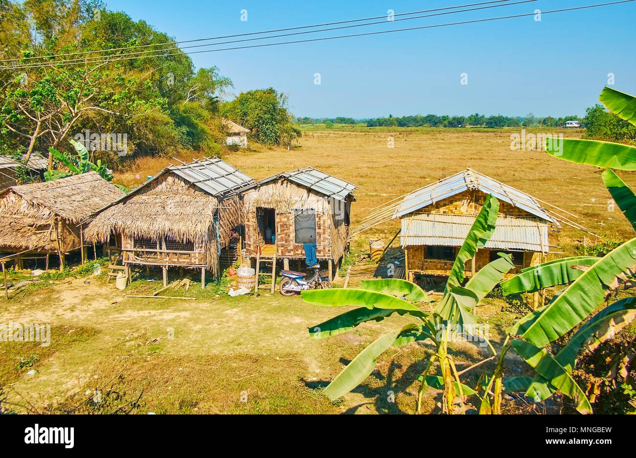 China countryside poor not tibetan hi-res stock photography and images ...