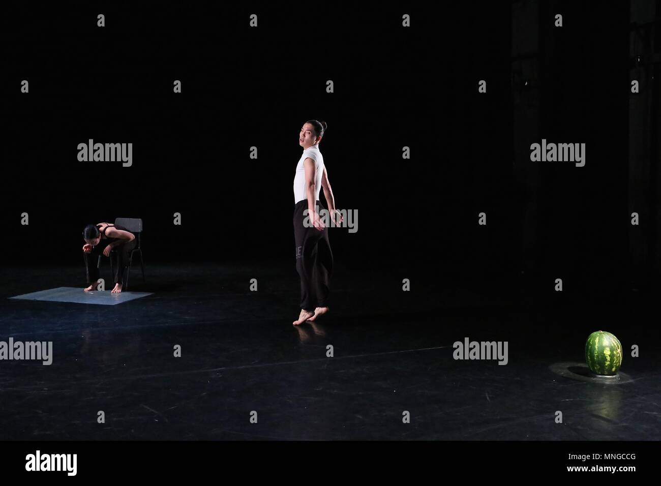 Of korean dance at the place in may hi-res stock photography and images ...