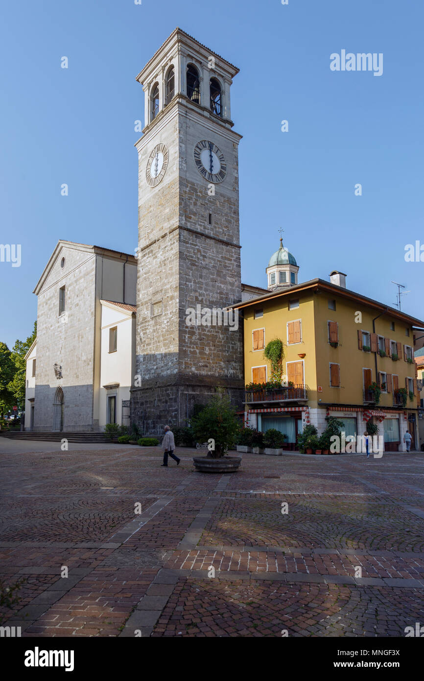 Tarcento hi-res stock photography and images - Alamy