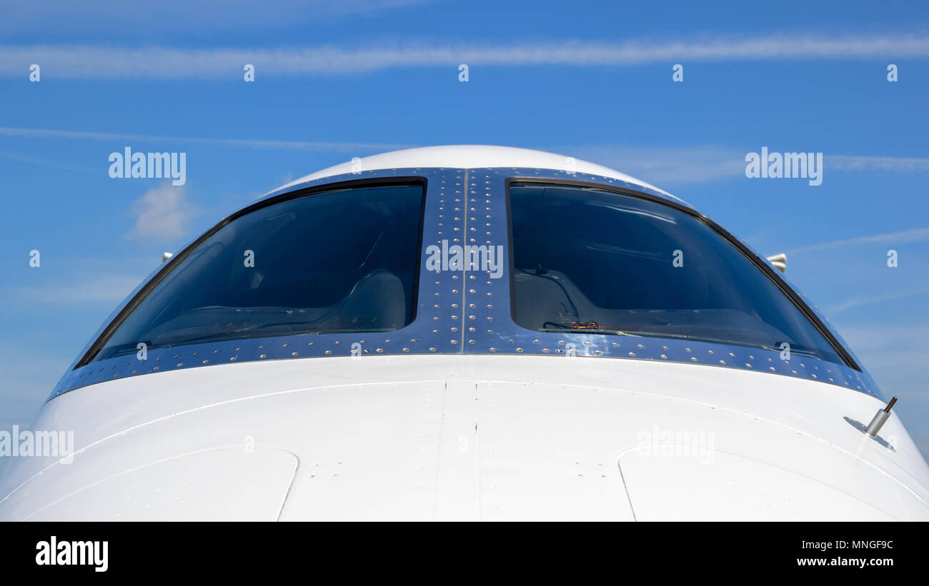 Business Jet front view Stock Photo - Alamy