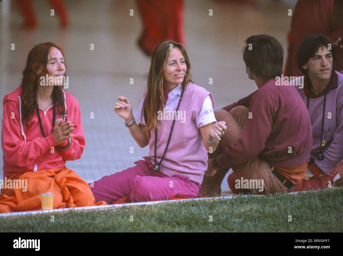 RAJNEESHPURAM OREGON, USA - Rajneeshees, followers of religious cult ...