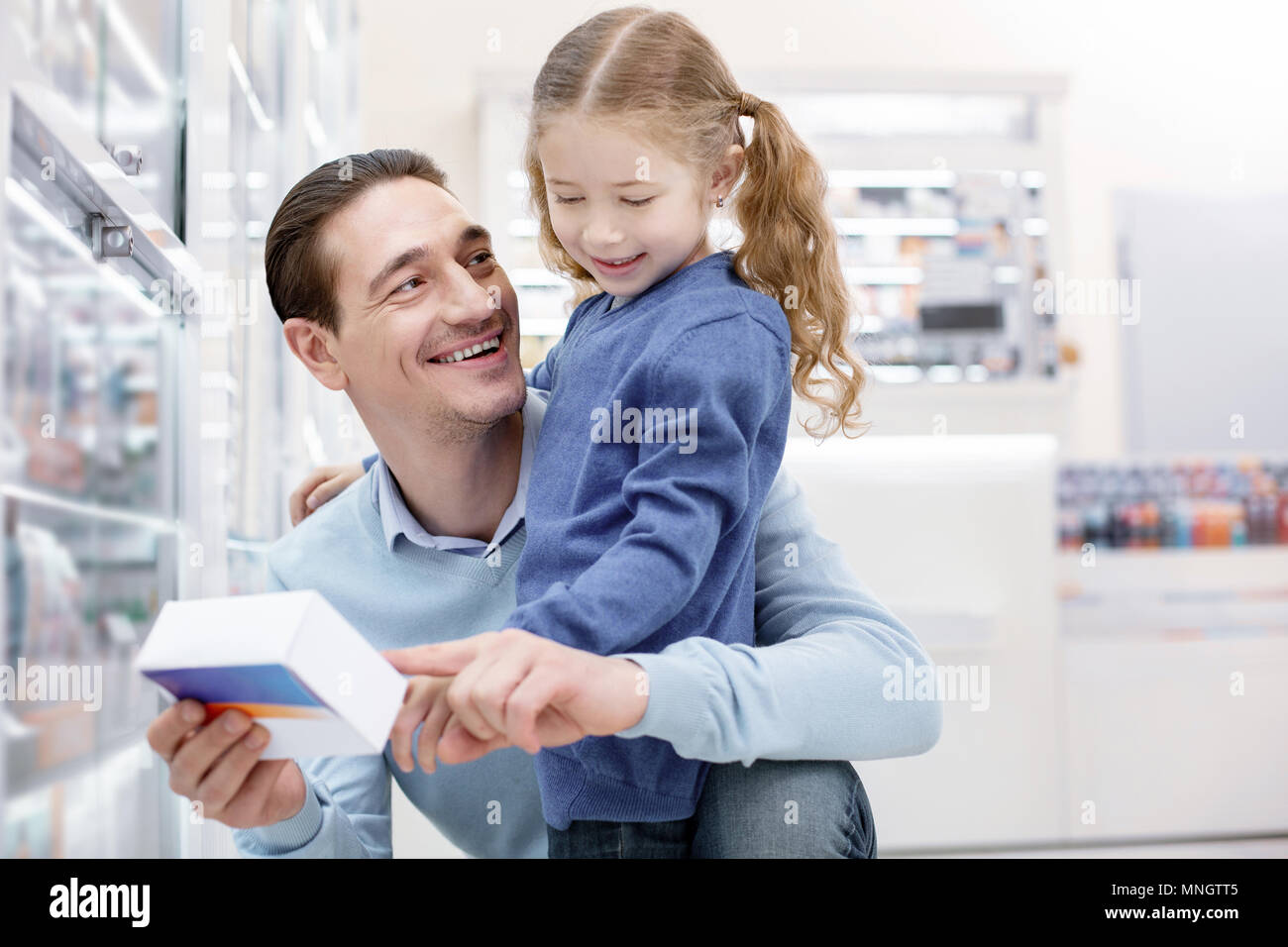 Man explaining to his parents hi-res stock photography and images - Alamy