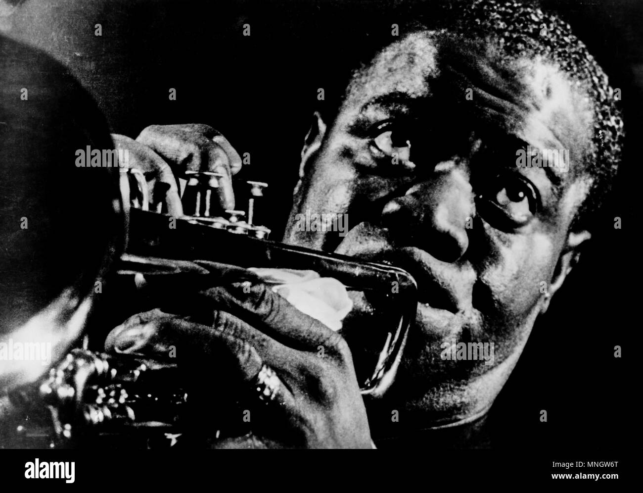 Louis armstrong satchmo trumpet hi-res stock photography and images - Alamy