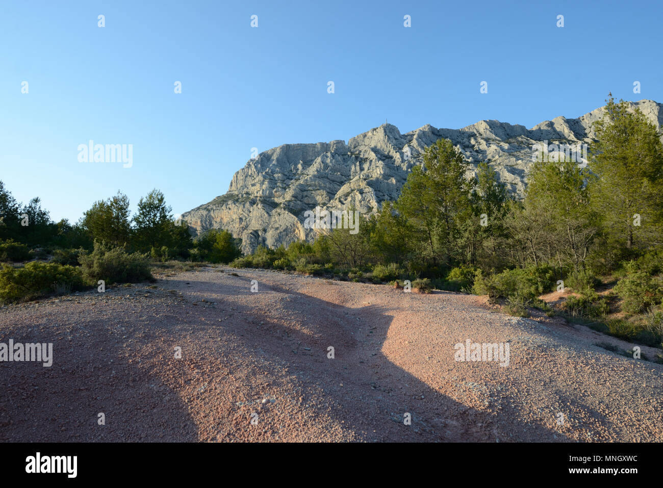 Mont Sainte-Victoire or Montagne Sainte-Victoire the Celebrated ...