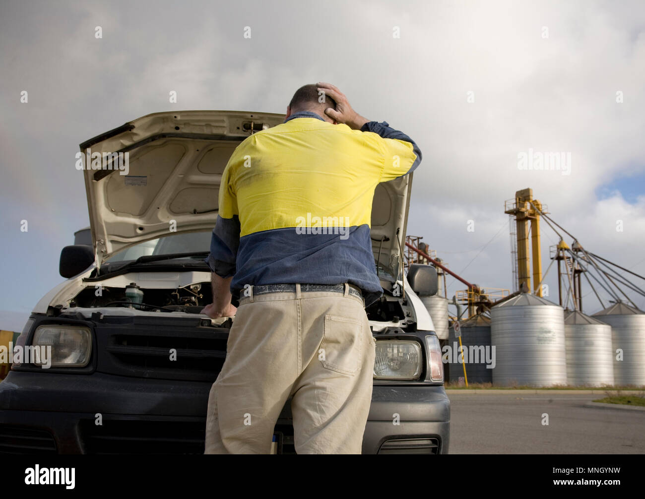 Under Bonnet High Resolution Stock Photography and Images - Alamy