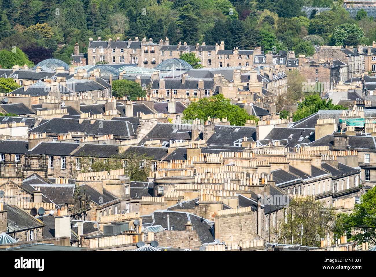 Edinburgh rooftops hi-res stock photography and images - Alamy