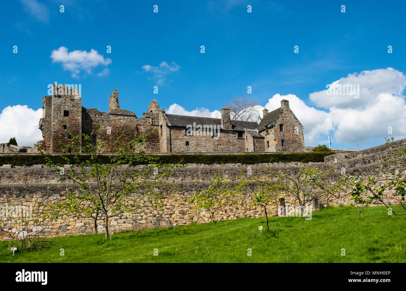 Aberdour castle hi-res stock photography and images - Alamy