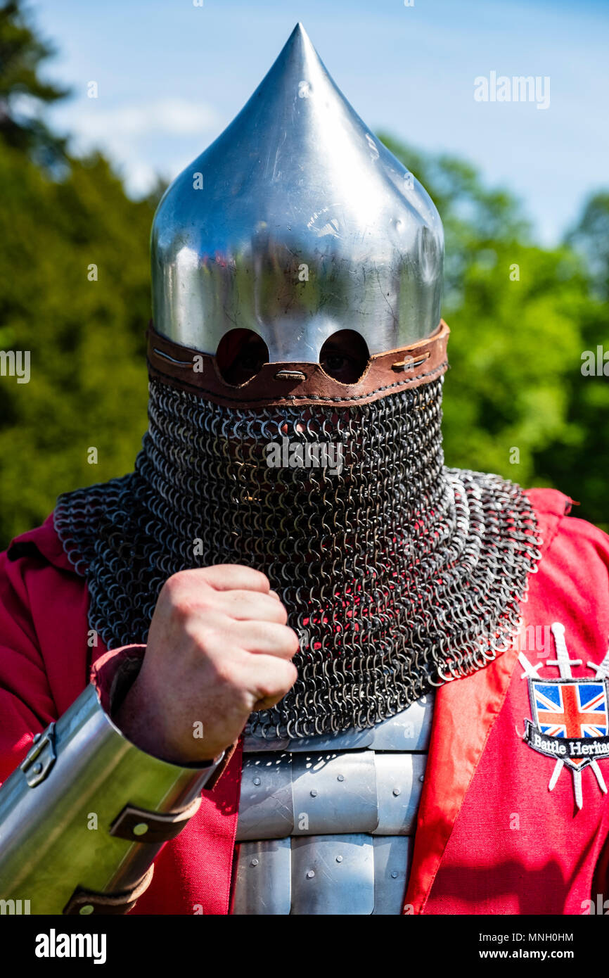 English knight portrait during the International Medieval Combat ...
