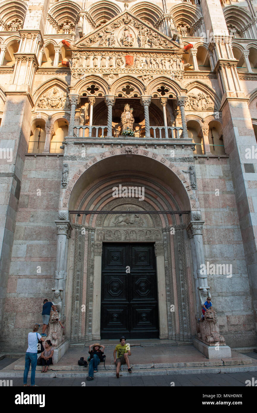 Ferrara cathedral hi-res stock photography and images - Alamy