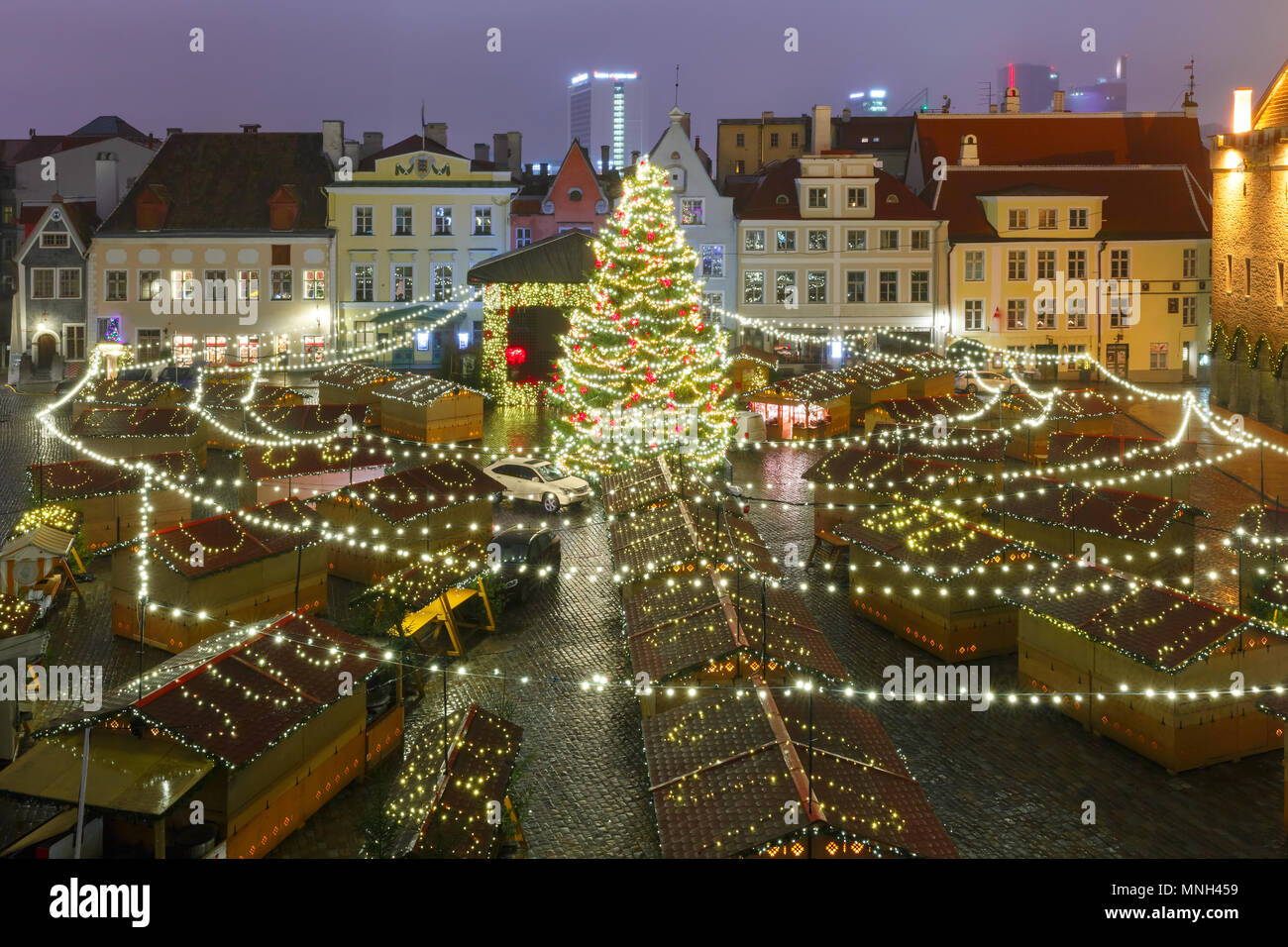 Christmas Market in Tallinn, Estonia Stock Photo - Alamy