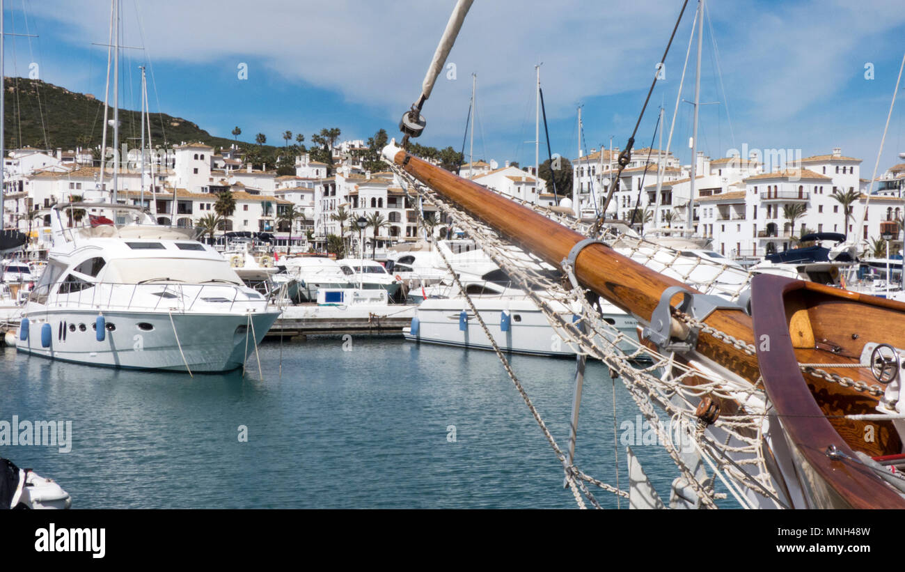 Duquesa marina hi-res stock photography and images - Alamy