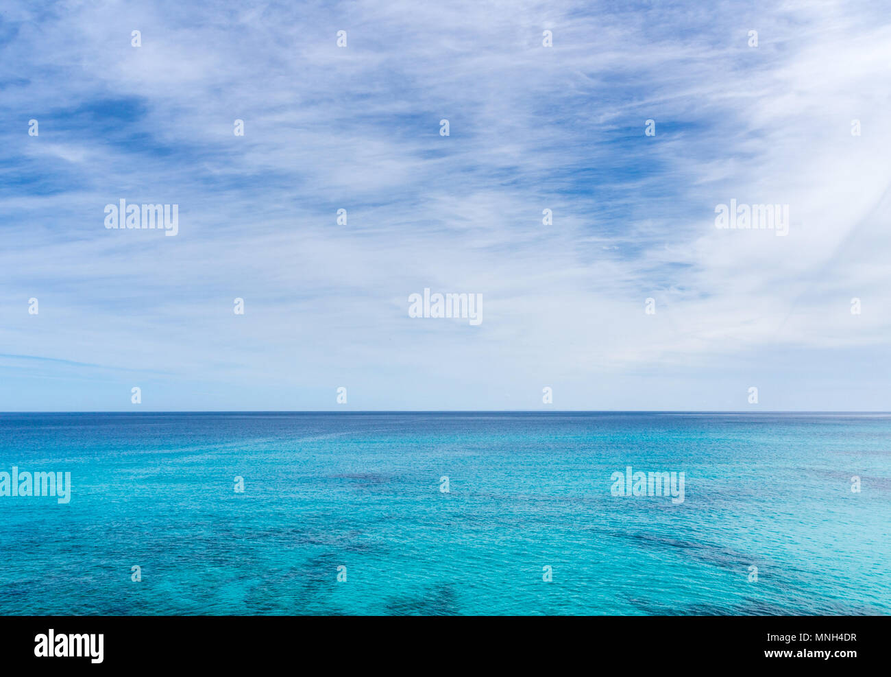 Endless horizon hi-res stock photography and images - Alamy