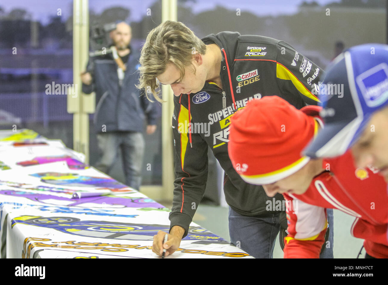 Chaz mostert hi-res stock photography and images - Alamy