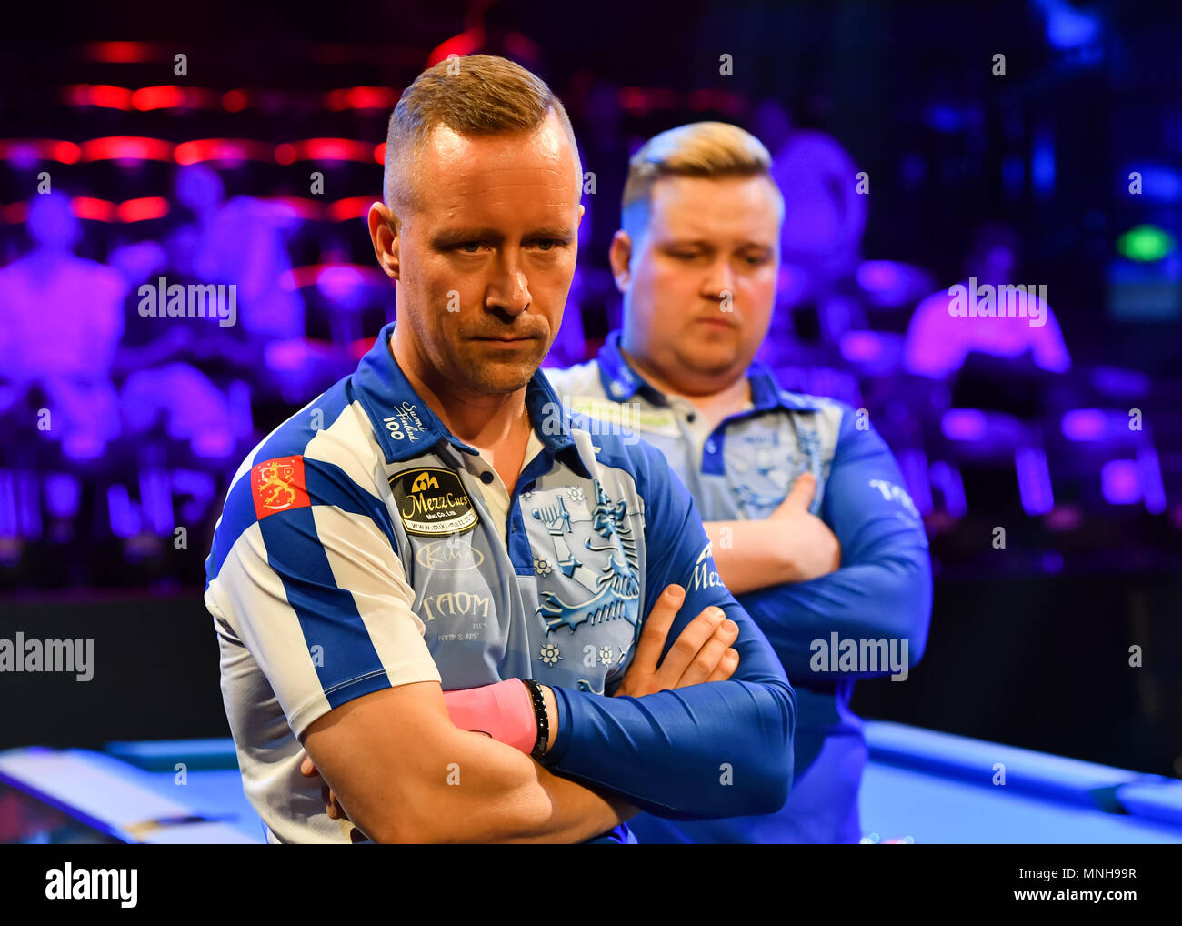Snooker presenter hi-res stock photography and images - Alamy